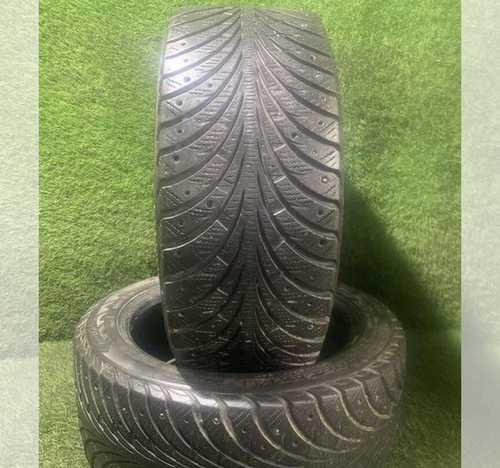 Goodyear UltraGrip Extreme 235/45 R17 94T
