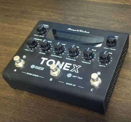 IK Multimedia Tonex Pedal