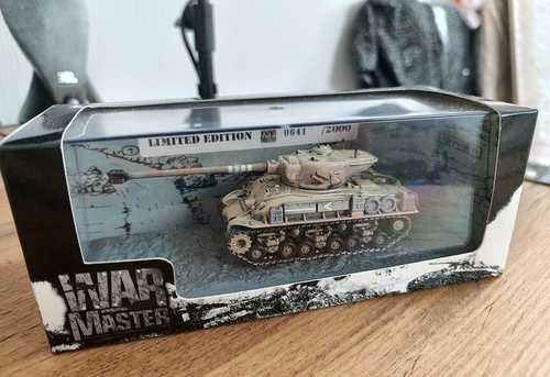 Модель танка 1/72 Sherman War Master