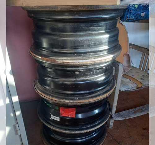 Диски r16 4x100 ET40 DIA56,6 GM trebl