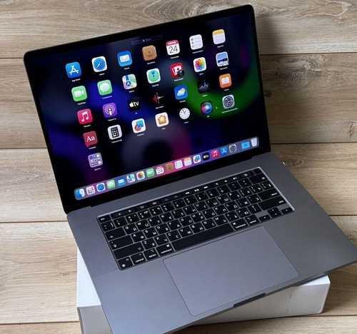 RU MacBook Pro 16 (Core i7, 2019) 512GB SSD 16GB