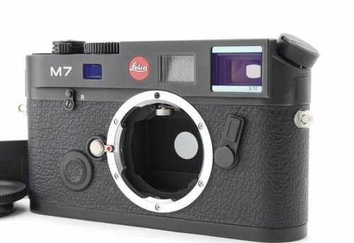 Фотоаппарат Leica M 7 TTL 0,72 черный