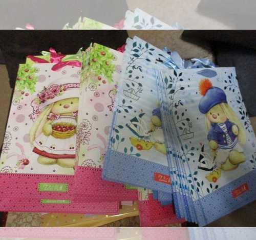 Подарочные пакеты Зайка Ми 26х32х13см новый