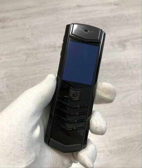 Мобильный телефон vertu