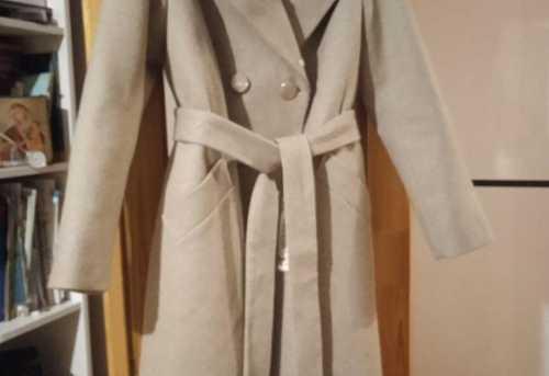 Пальто женское осень-зима новое 48-50