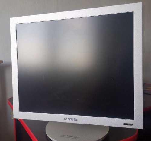Монитор samsung SyncMaster 173P Plus
