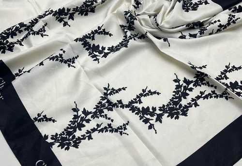 Шелковый платок Christian Dior в ассортименте