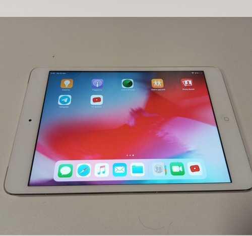 Планшет Apple iPad mini 2 (16 Wifi)