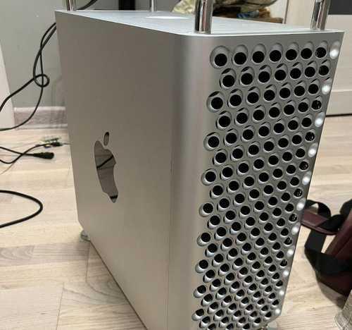 Mac Pro 2019 12C/RP Vega II 32GB/128GB/1Tb SSD