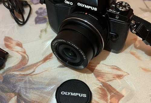 Фотоаппарат Olympus E-M10