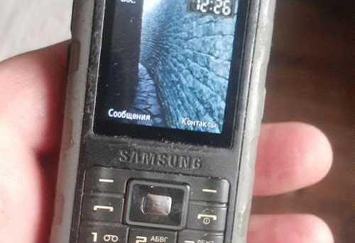 Samsung B2700