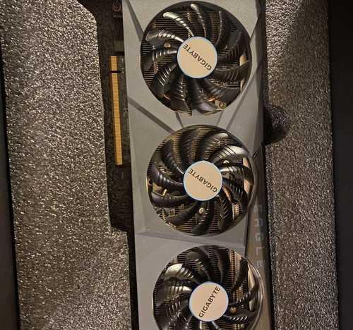 Видеокарта AMD radeon rx 6700 xt Eagle