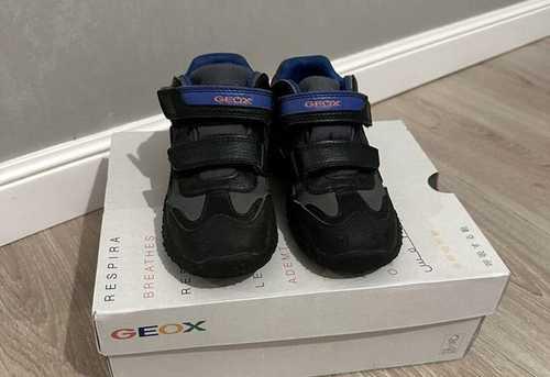 Ботинки geox 28 для мальчика