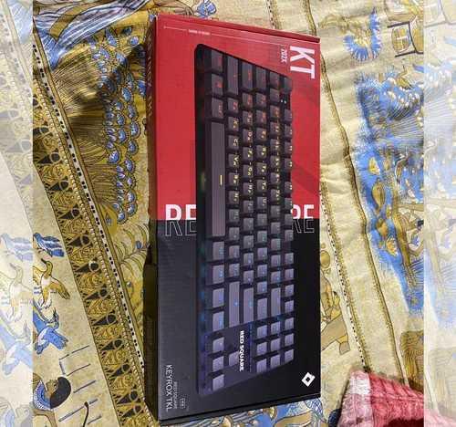 Red Square keyrox tkl