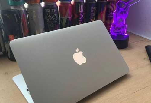 Apple MacBook Air 11 inch 2015