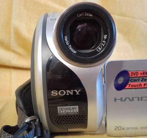 Видеокамера sony DCR-DVD105