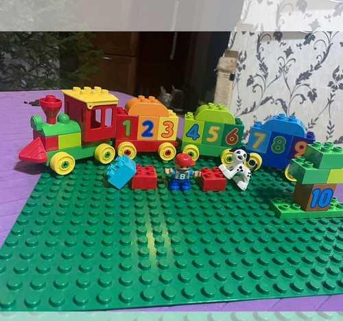 Lego duplo поезд 10558