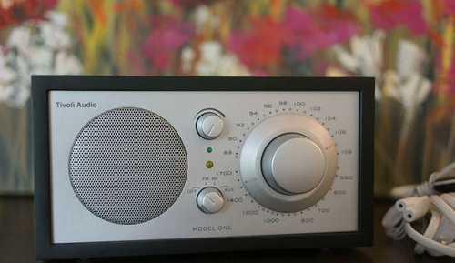 Радиоприемник Tivoli Audio Model One