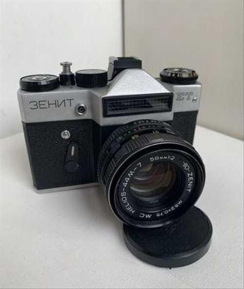 Плёночный фотоаппарат Зенит ET с Helios-44м-7