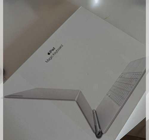 Apple magic keyboard iPad pro 12.9