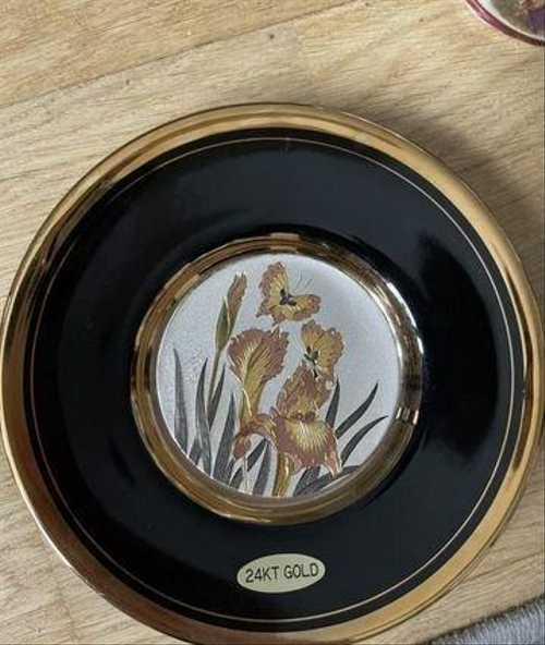 Фарфоровая тарелка золото 24 карата в японском сти