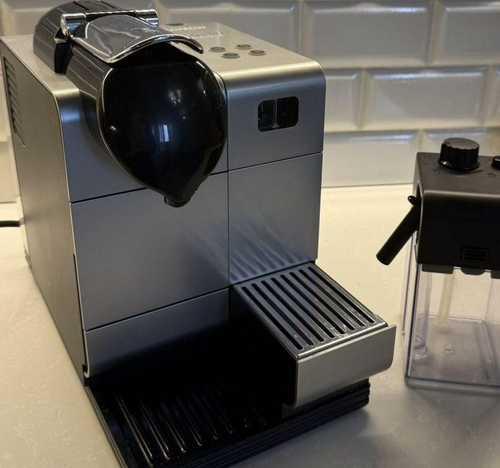 Кофемашина delonghi nespresso