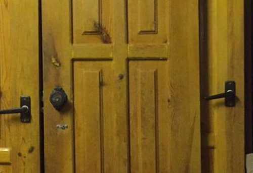 Дверь деревянная