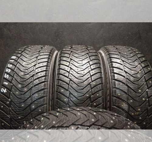 Yokohama IceGuard Stud IG65 215/55 R18 99T