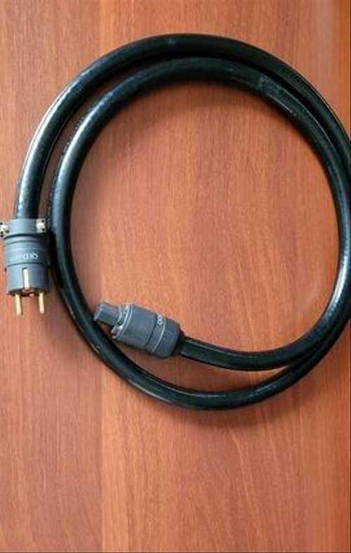 Сетевой кабель QED qonduit reference mains cable