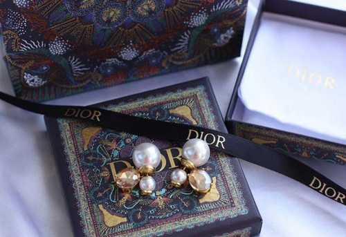 Жемчужные серьги CD Dior