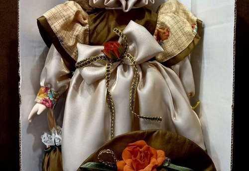 Фарфоровая кукла Leonardo collection