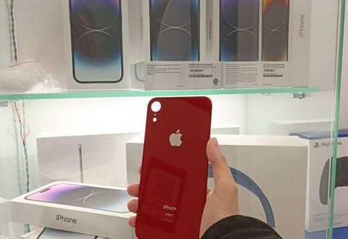Заднее стекло на iPhone XR (красный) Big Hole CE