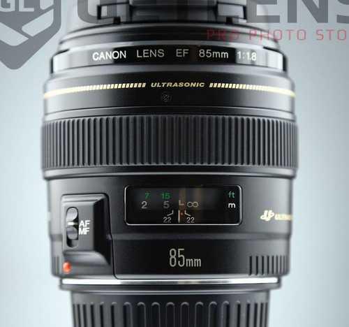 Canon EF 85mm f/1.8 USM