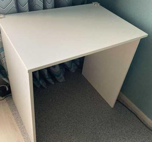 Письменный стол IKEA