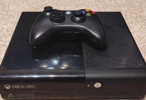 Игровая приставка Xbox 360 с играми