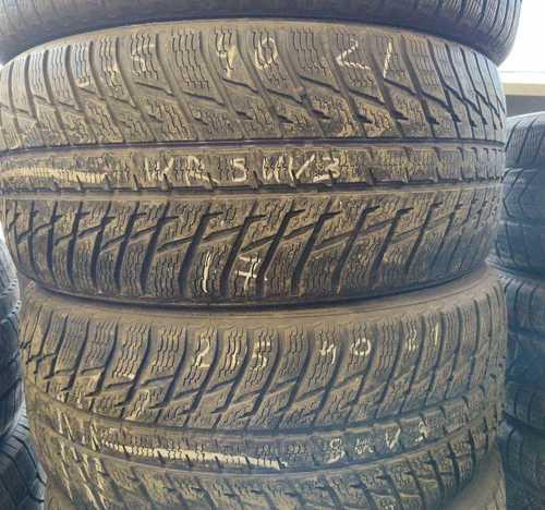 Nokian Tyres WR SUV 3 275/40 R21