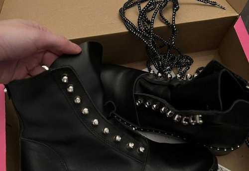 Ботинки кожаные Zara