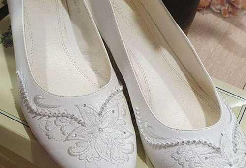 Туфли свадебные женские 41 размер
