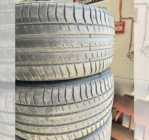 Triangle EffeXSport TH202 265/35 R20 99Y