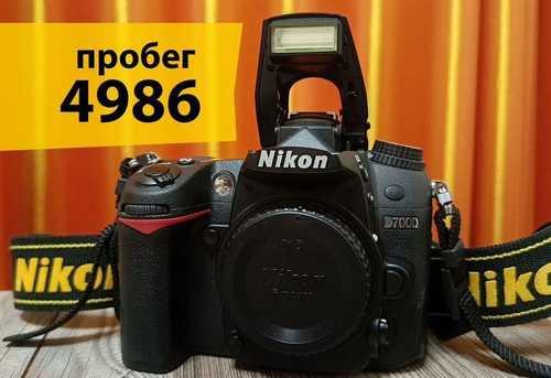 Nikon D7000 body в идеале (пробег 4986) + 32 GB