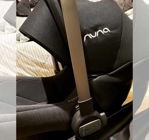 Автолюлька nuna с базой isofix