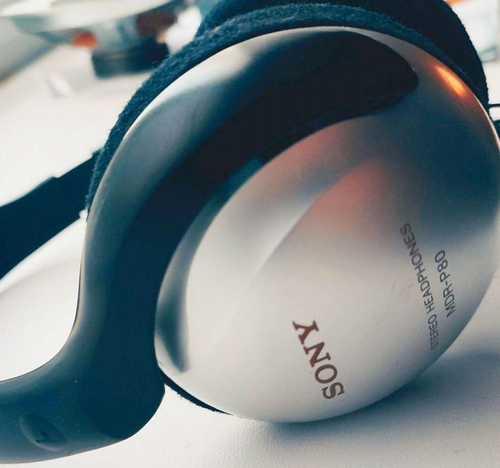 Наушники Sony MDR-P80