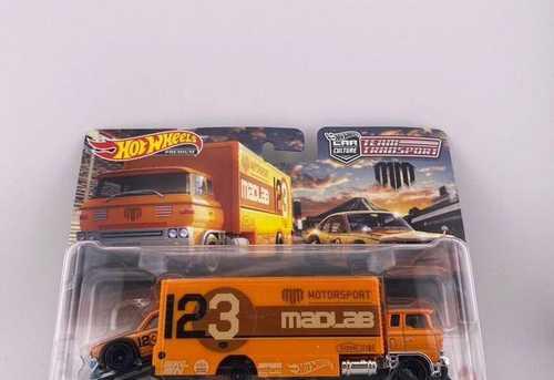 Hot Wheels Premium Mad Mike Mazda RX-3 GT