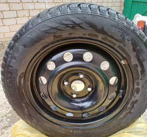 Nokian Tyres Hakkapeliitta R3 185/65 R15 88R