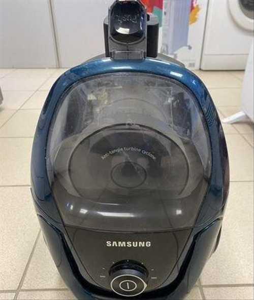 Пылесос Samsung SC18M3140