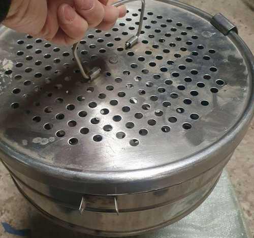 Контейнер для копчения мяса или рыбы
