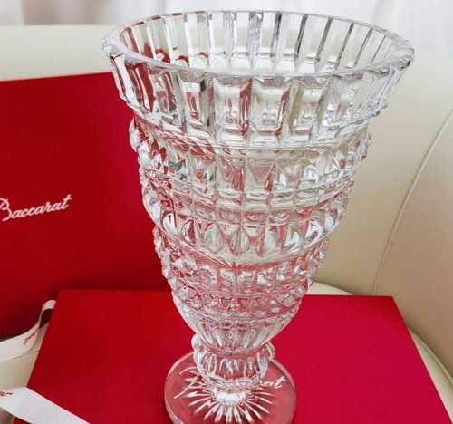 Хрустальная ваза Baccarat 34 см