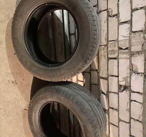 Goodyear EfficientGrip SUV 255/60 R17