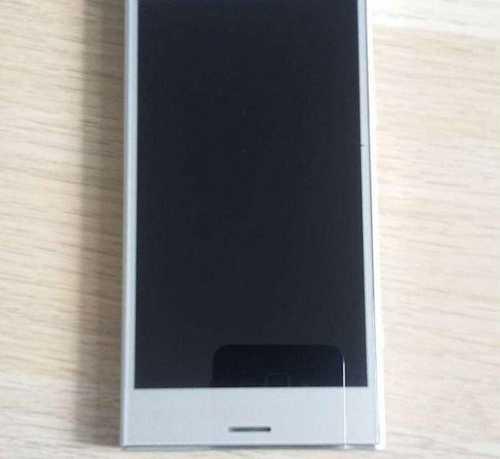 Телефон Sony xperia XZ1 compact
