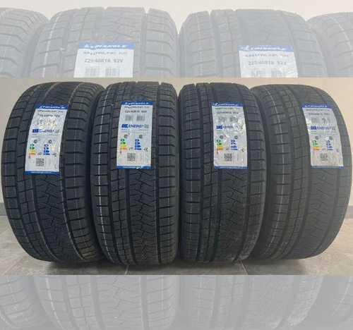 Triangle Snowlink PL02 255/35 R20 97W